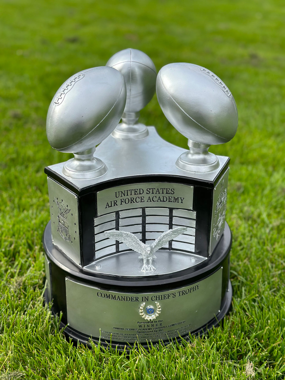 Commander-in-Chief's Trophy — Rivalry Trophy